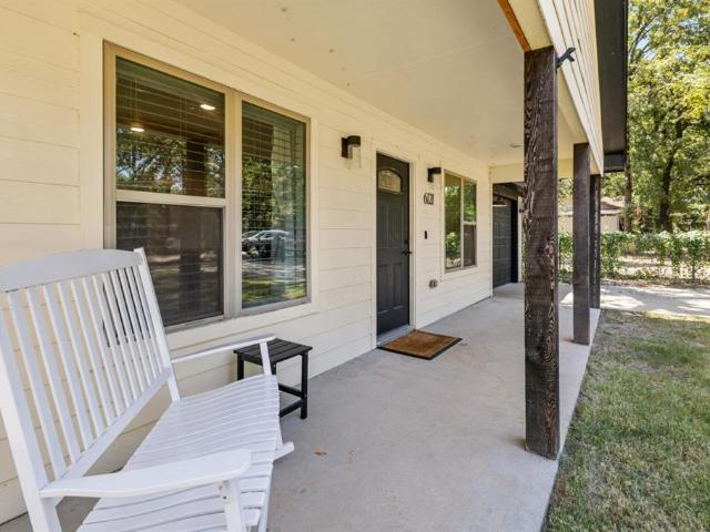 6121 Choctaw Drive