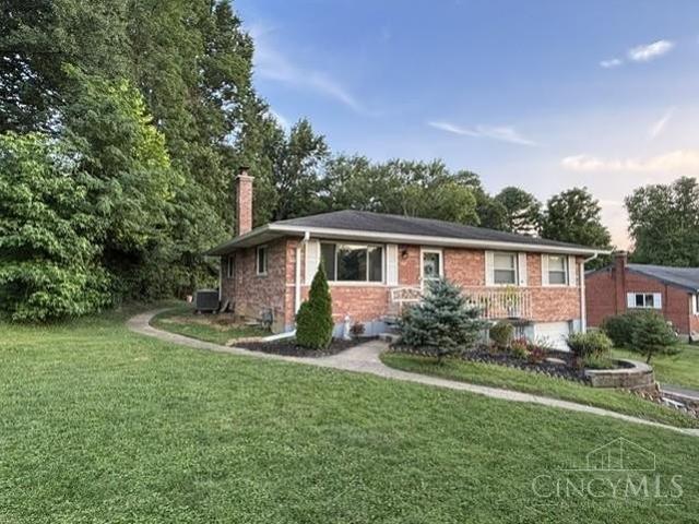 6121 Connie Ln, Green Township, OH 45233