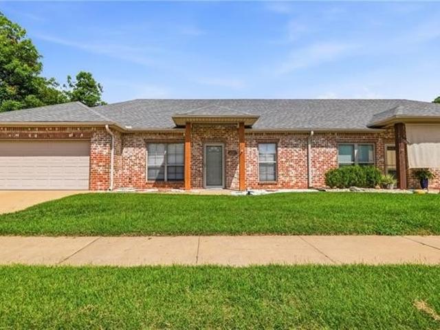 6121 Rachelle Dr, Alexandria, LA 71303