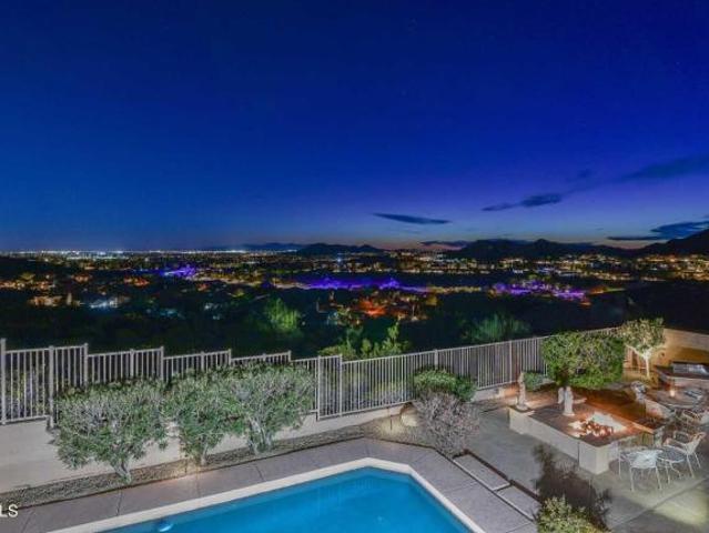 6121 W Fetlock Trail, Phoenix, AZ 85083