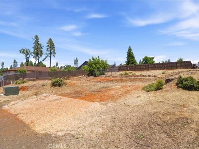 6122 Lois Dr, Paradise, CA 95969