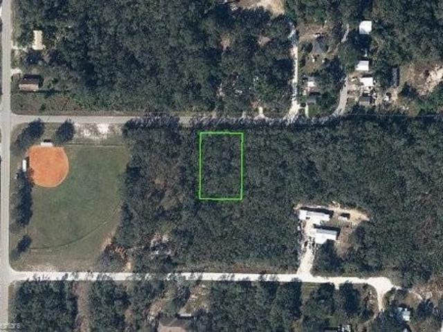 6123 Oak Crest St, Sebring, FL 33876