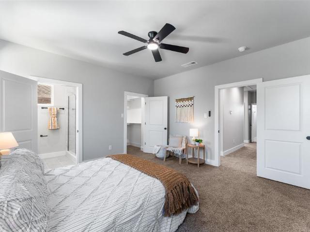 612 1/2 N Robinson St, Cleburne, TX 76031 | MLS #21202