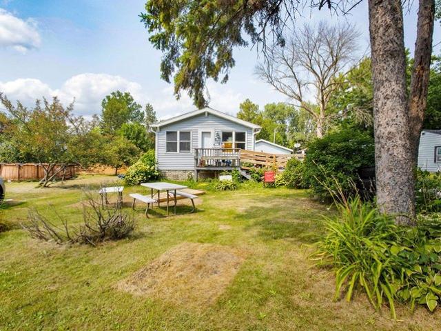 612 44th Ave, Menominee, MI 49858