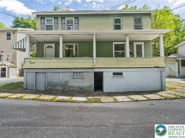 612 614 E Front St, Lansford, PA 18232