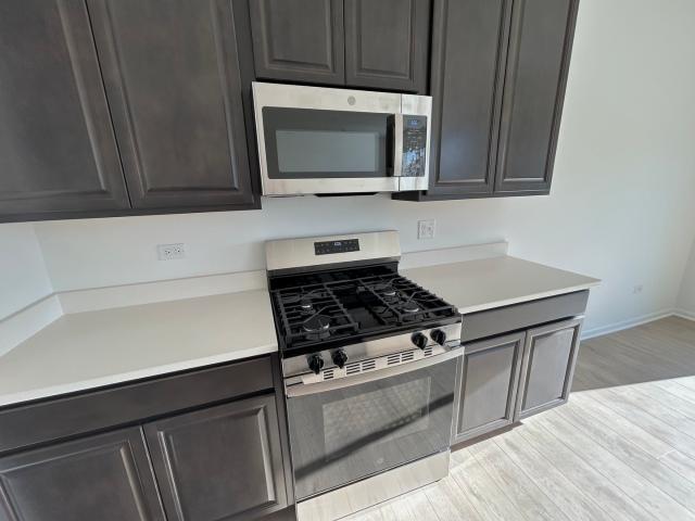 612 Cassia Ct, Crystal Lake, IL 60012 | MLS #12666