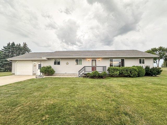 612 Cherry St N, Arlington, SD 57212