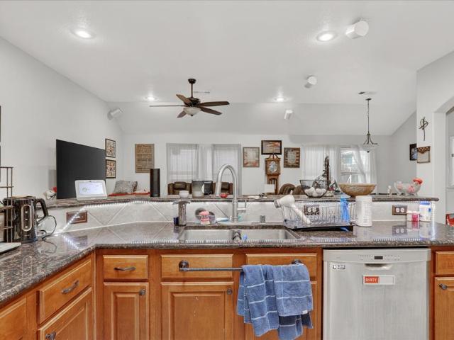 612 Cranbrook Drive