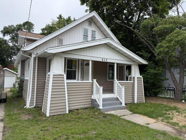 612 Ada Ave, Muskegon, MI 49442