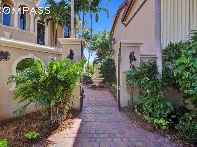 612 Admirals Way, Delray Beach, FL