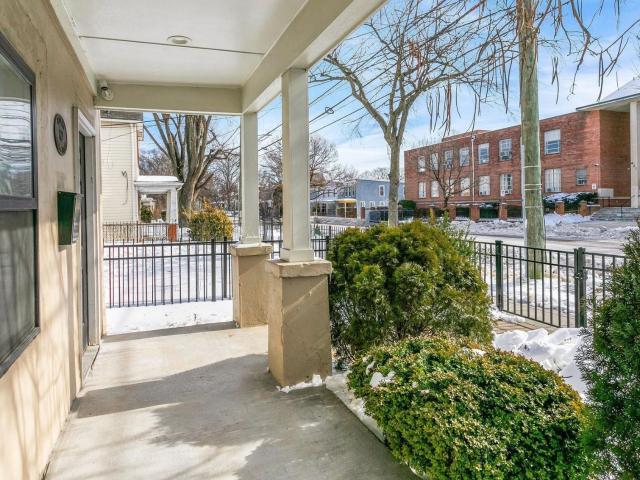 612 Alabama Avenue SE, Washington, US, DC