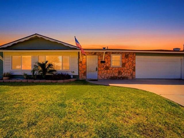 612 Broadview St, Spring Valley, CA 91977