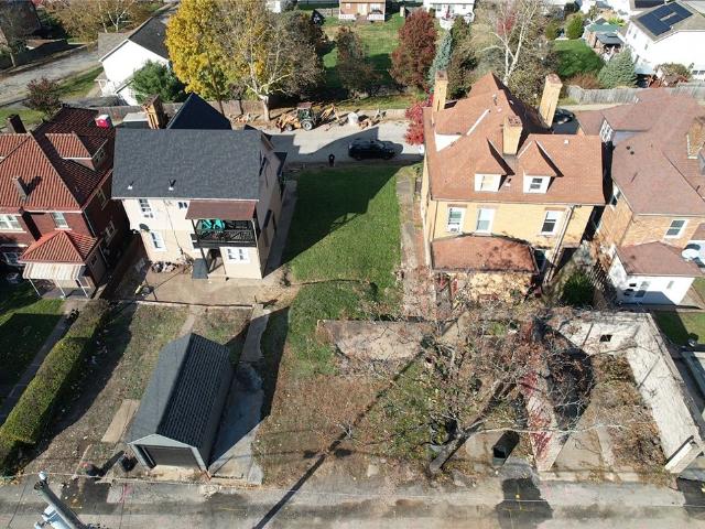 612 E 12th Ave