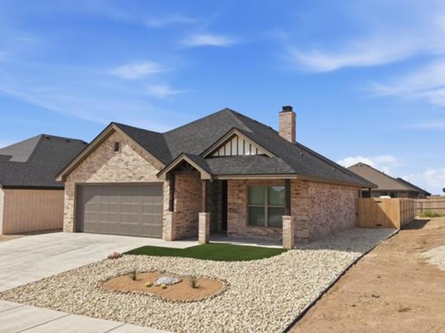 612 E 14th St, Wolfforth, TX 79382