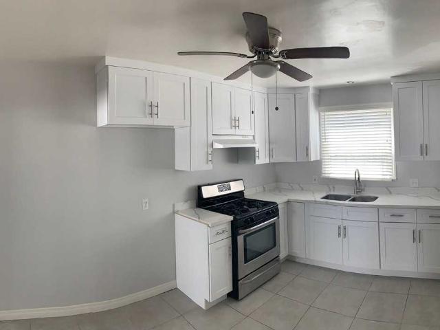 612 E. Queen Street 1 Bedroom Apartment for Rent at 612 E Queen St, Inglewood, CA 90301