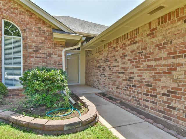 612 Fox Hunt Lane
