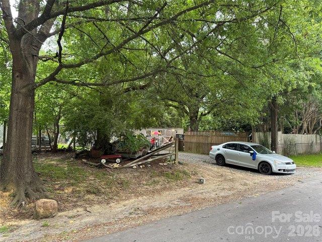 612 Friendship Dr Unit 121, Matthews, NC 28105