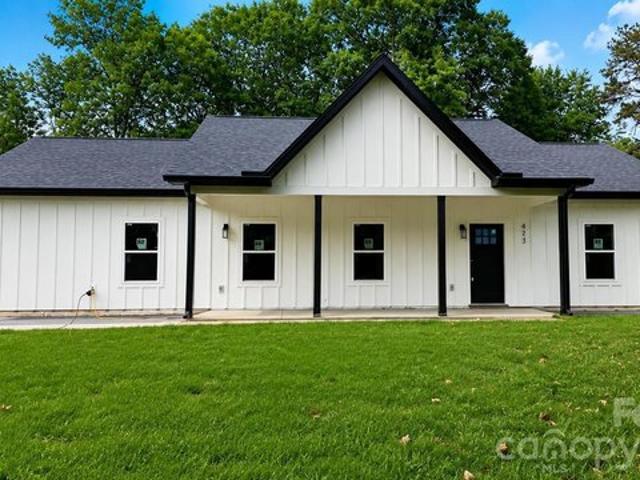 612 Hardin Rd, Dallas, NC 28034