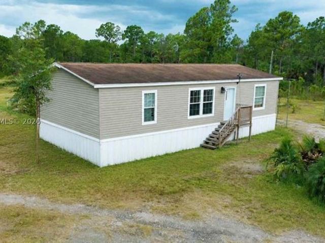 612 Hunting Club Ave, Clewiston, FL 33440