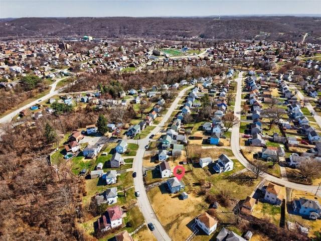 612 Independence Dr, Clairton, PA 15025 | MLS #1757