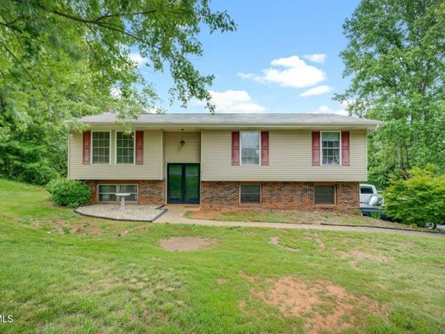 612 Larkspur Dr, Kingsport, TN 37660