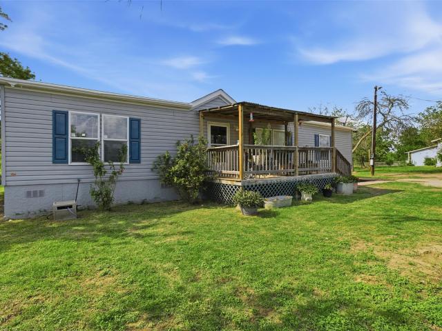 612 Lilac Way