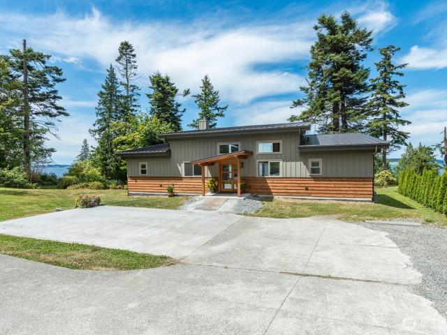 612 Maple Heights Road