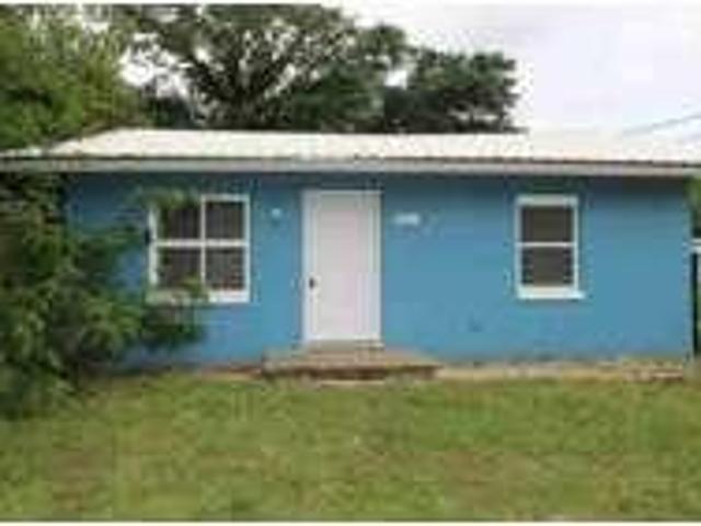612 Mills Ave #A, Pensacola, FL 32507