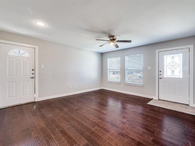 612 N 6th