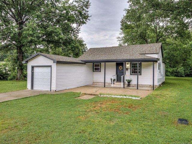 612 N Washington Ave, Wagoner, OK 74467