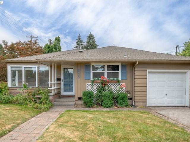 612 NW 13th St, McMinnville, OR 97128