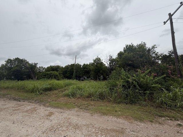 612 S Criswell St, Mart, TX 76664