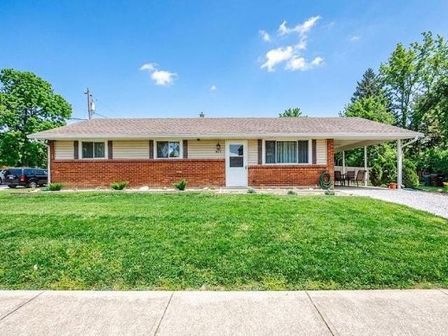 612 S Poplar St, Oxford, OH 45056