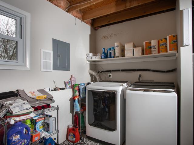 612 Silbury Court
