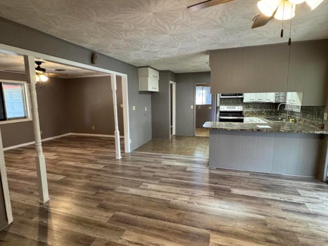 612 Sycamore