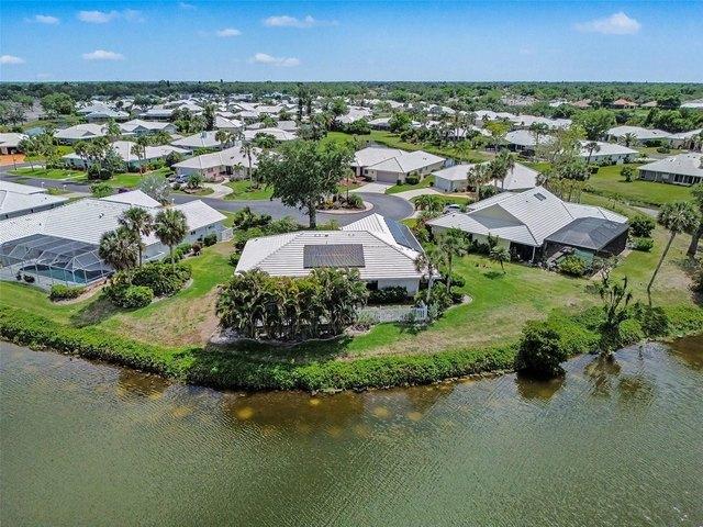 612 Paget Dr, Venice, FL 34293