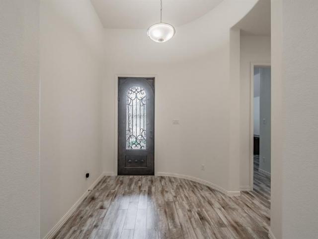 612 Rawlins Lane
