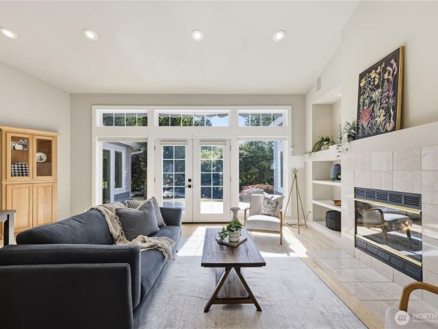 612 Rainier Lane