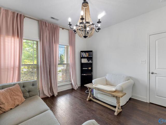612 River Landing Blvd