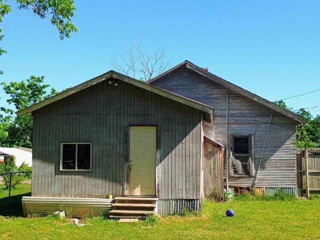 612 W 16th Ave