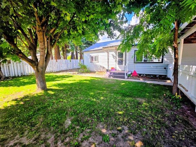 612 W 1st St, Libby, MT 59923