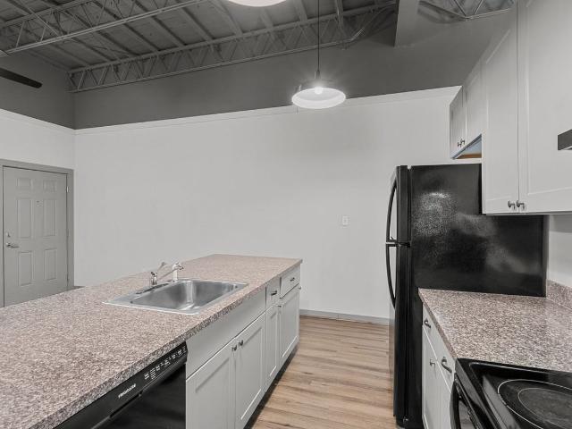 612 W Texas Ave 1 Bedroom Apartment for Rent at 612 W Texas Ave, Baytown, TX 77520