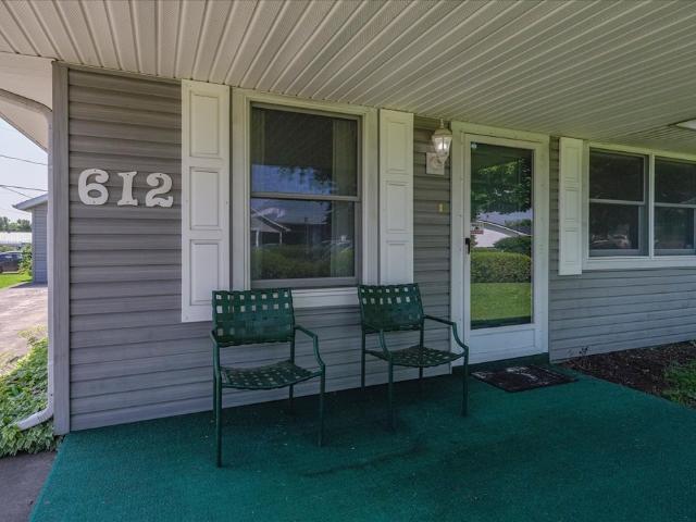 612 Walnut