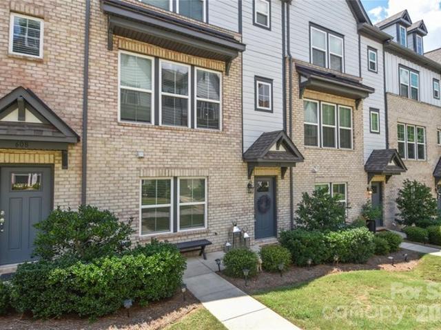 612 Tudor Park Way, Charlotte, NC 28211