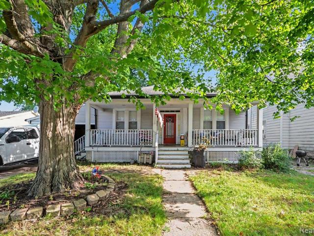 612 Vine Street