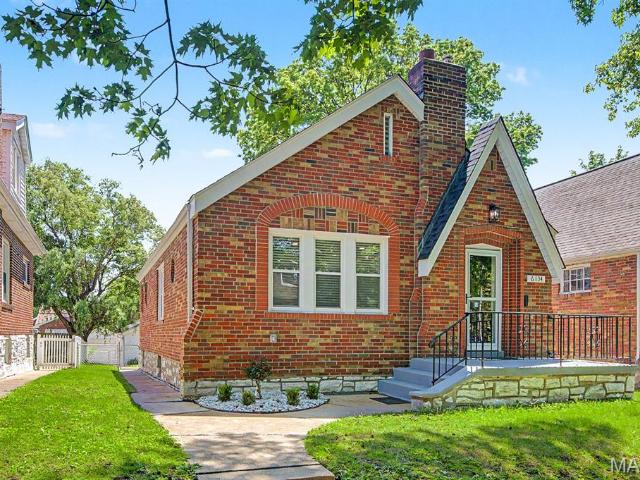 6134 Adkins Ave, St. Louis, MO 63116 | MLS #26026