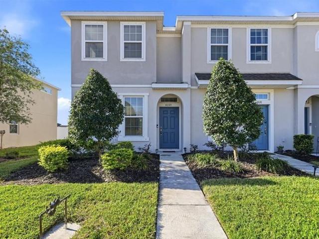 6135 Fairmont Ln, Palmetto, FL 34221