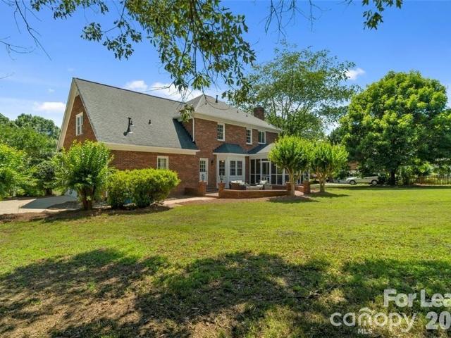 6135 highview road