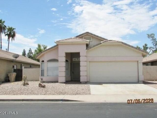 6135 W Navajo Dr, Glendale, AZ 85302