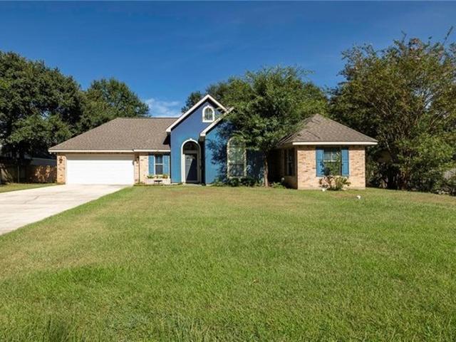 61364 Magnolia Dr, Lacombe, LA 70445